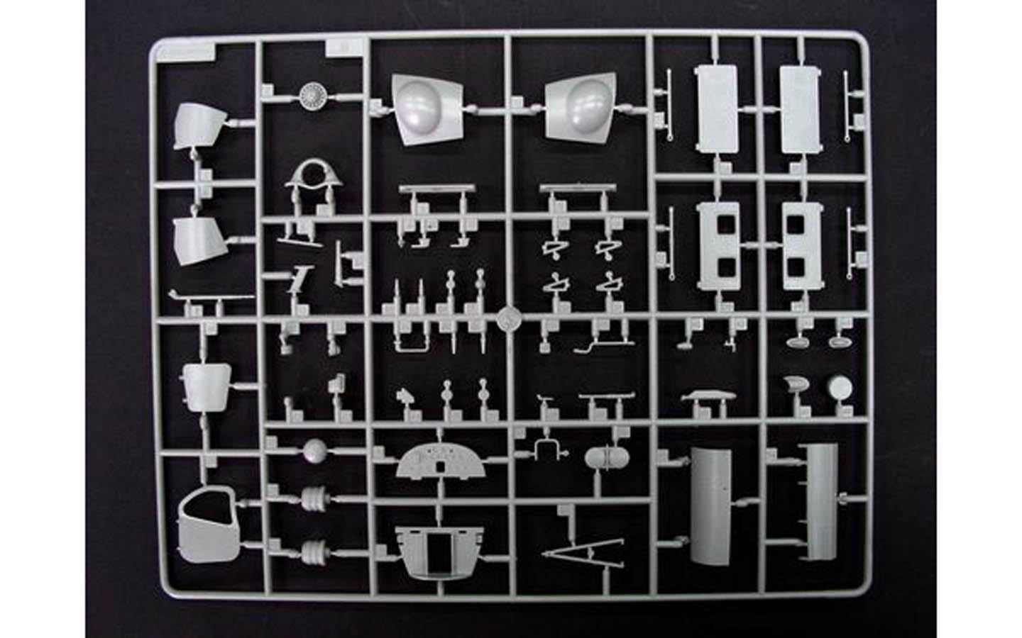 Mil Mi-24V Hind-E Helicopter - Trumpeter 05103 | kingshobby.com