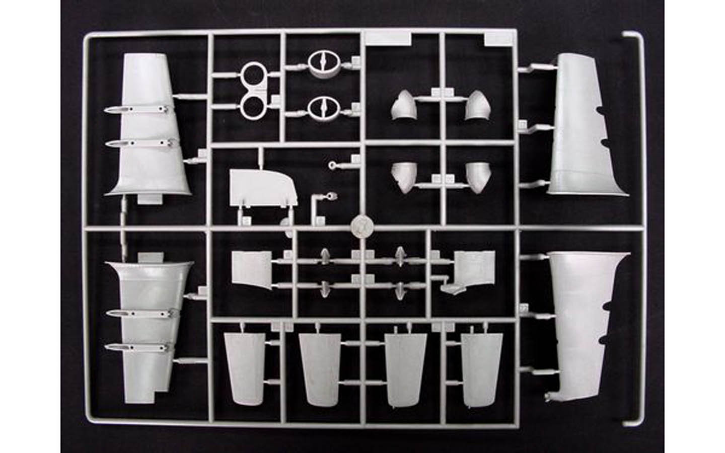 Mil Mi-24V Hind-E Helicopter - Trumpeter 05103 | kingshobby.com