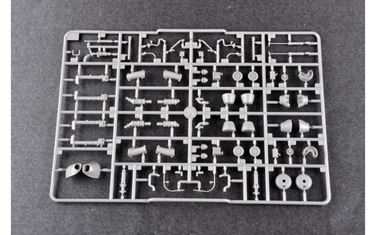 Chinese Z-9WA Helicopter - Trumpeter 05109 | kingshobby.com
