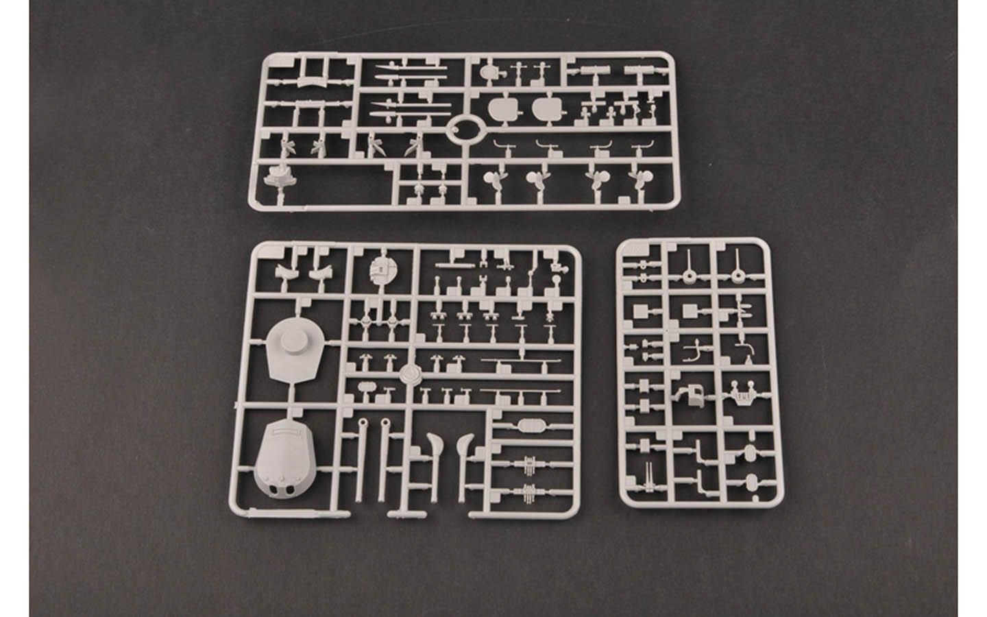 Battleship HMS Warspite 1942 - Trumpeter 05325 | kingshobby.com