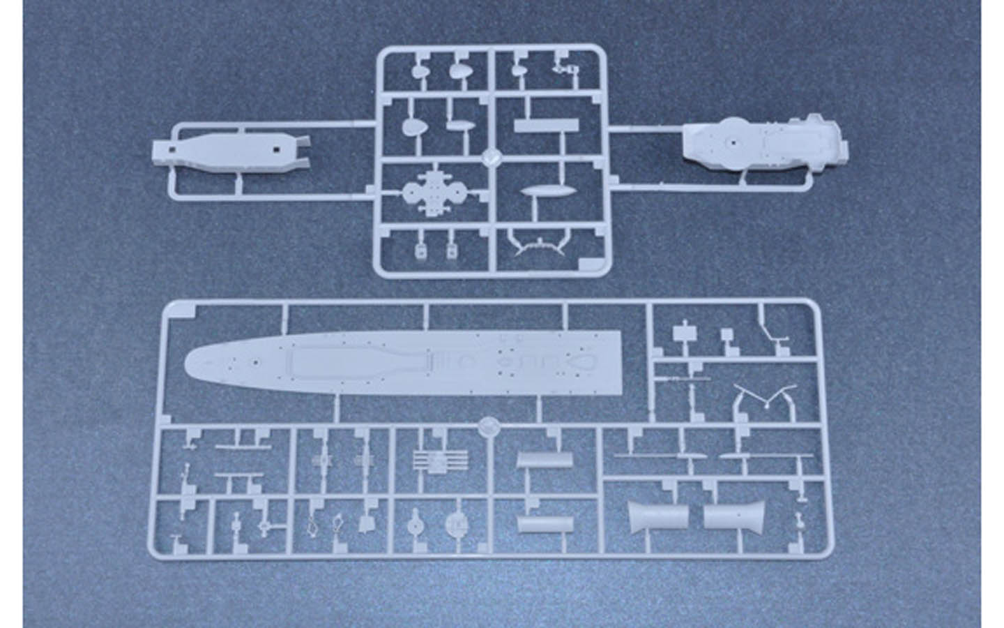 HMCS Huron Destroyer 1944 - Trumpeter 05333 | kingshobby.com