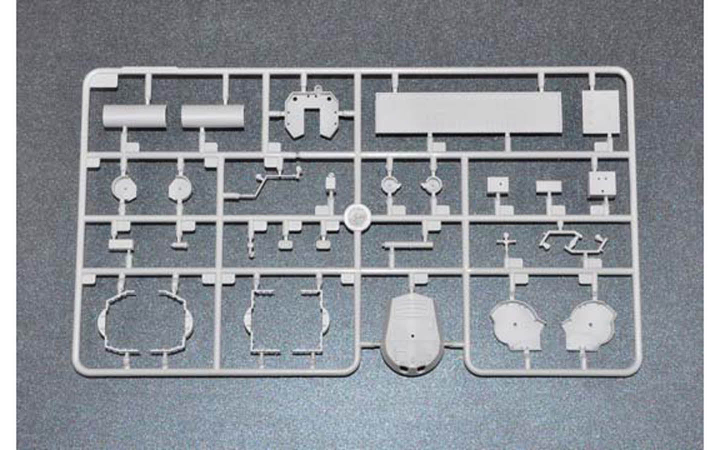 HMS Roberts Monitor - Trumpeter 05335 | kingshobby.com