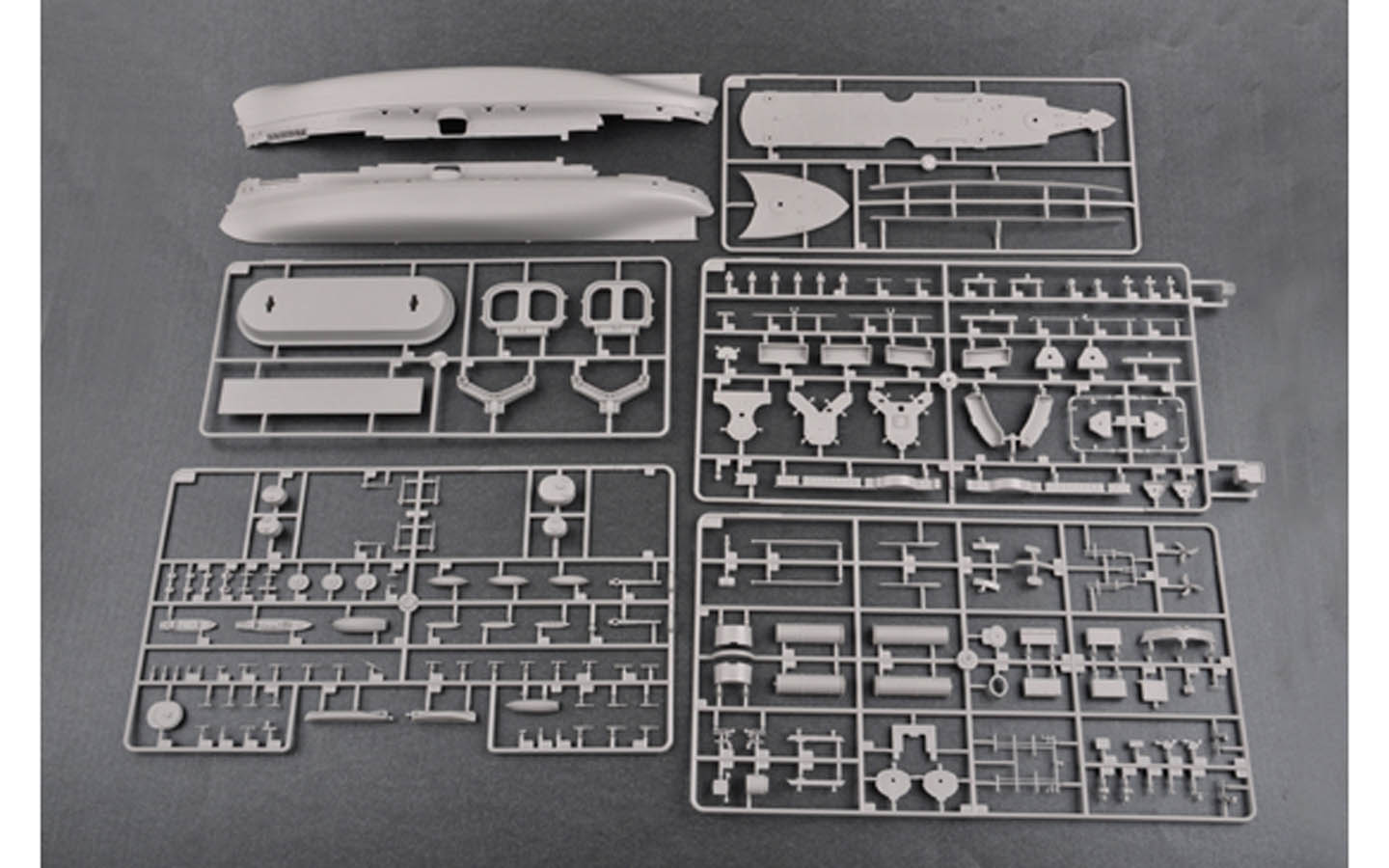 Russian Navy Tsesarevich Battleship 1904 - Trumpeter 05338 | kingshobby.com