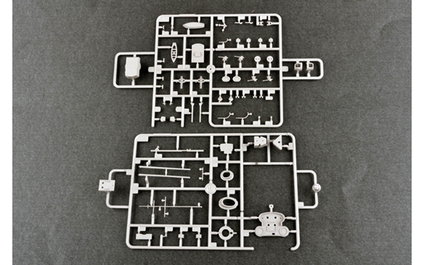 Italian Heavy Cruiser Zara - Trumpeter 05347 | kingshobby.com