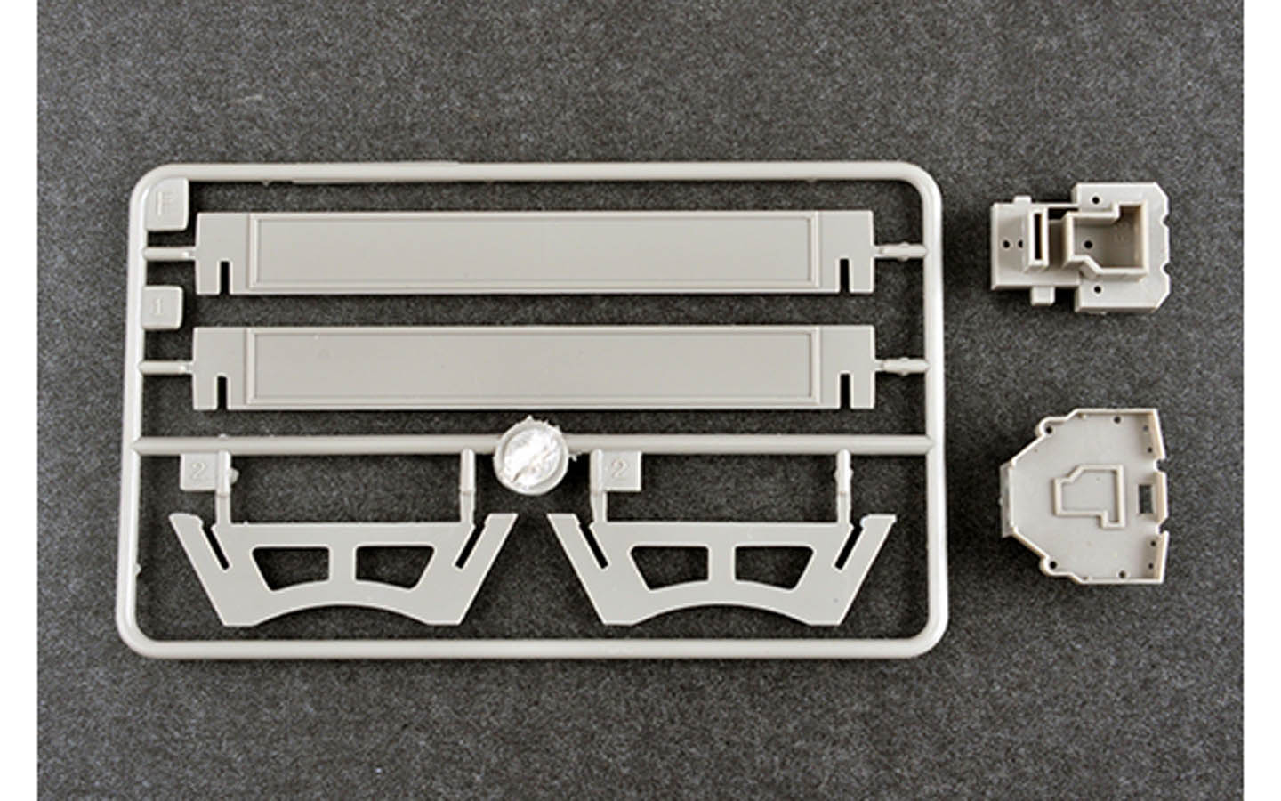 HMS Calcutta - Trumpeter 05362 | kingshobby.com