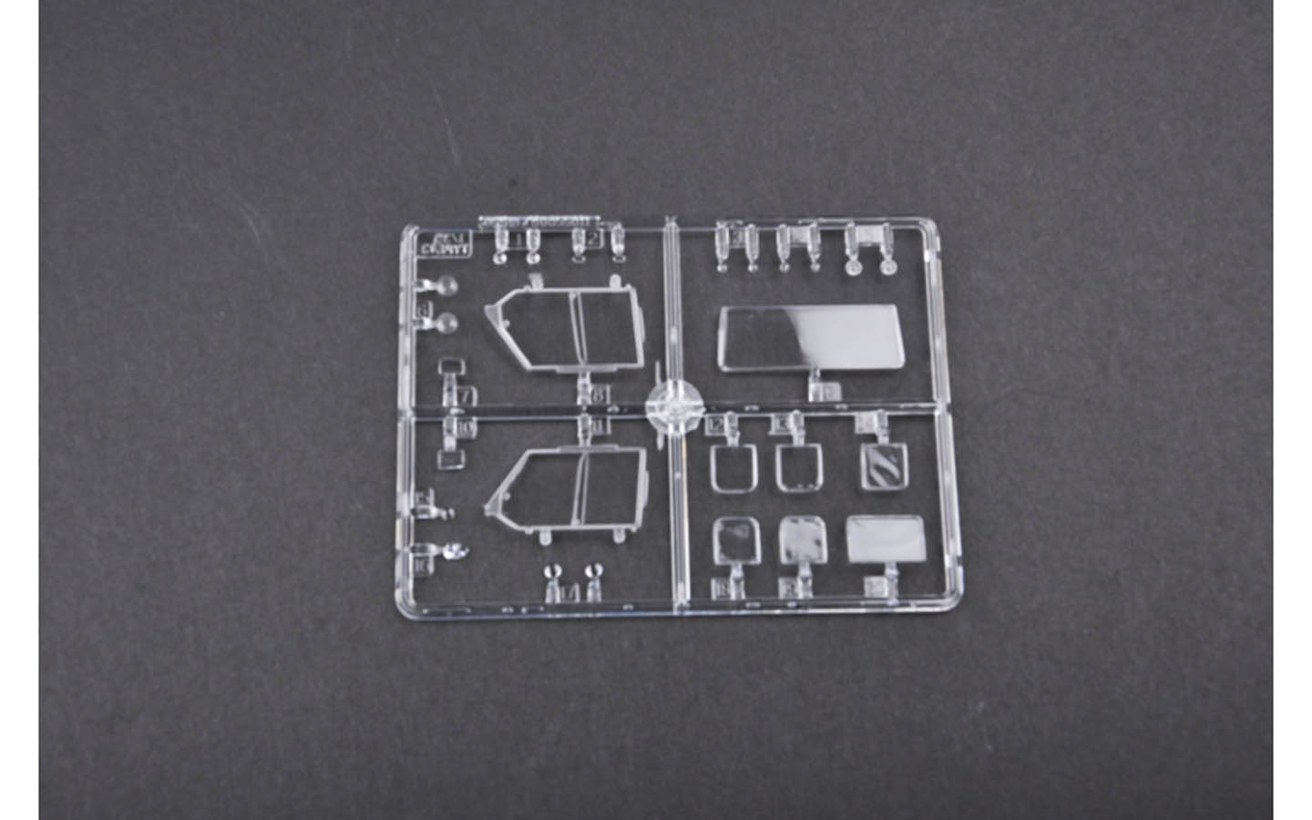 JGSDF Type 73 Light Truck Military Police - Trumpeter 05518 ...