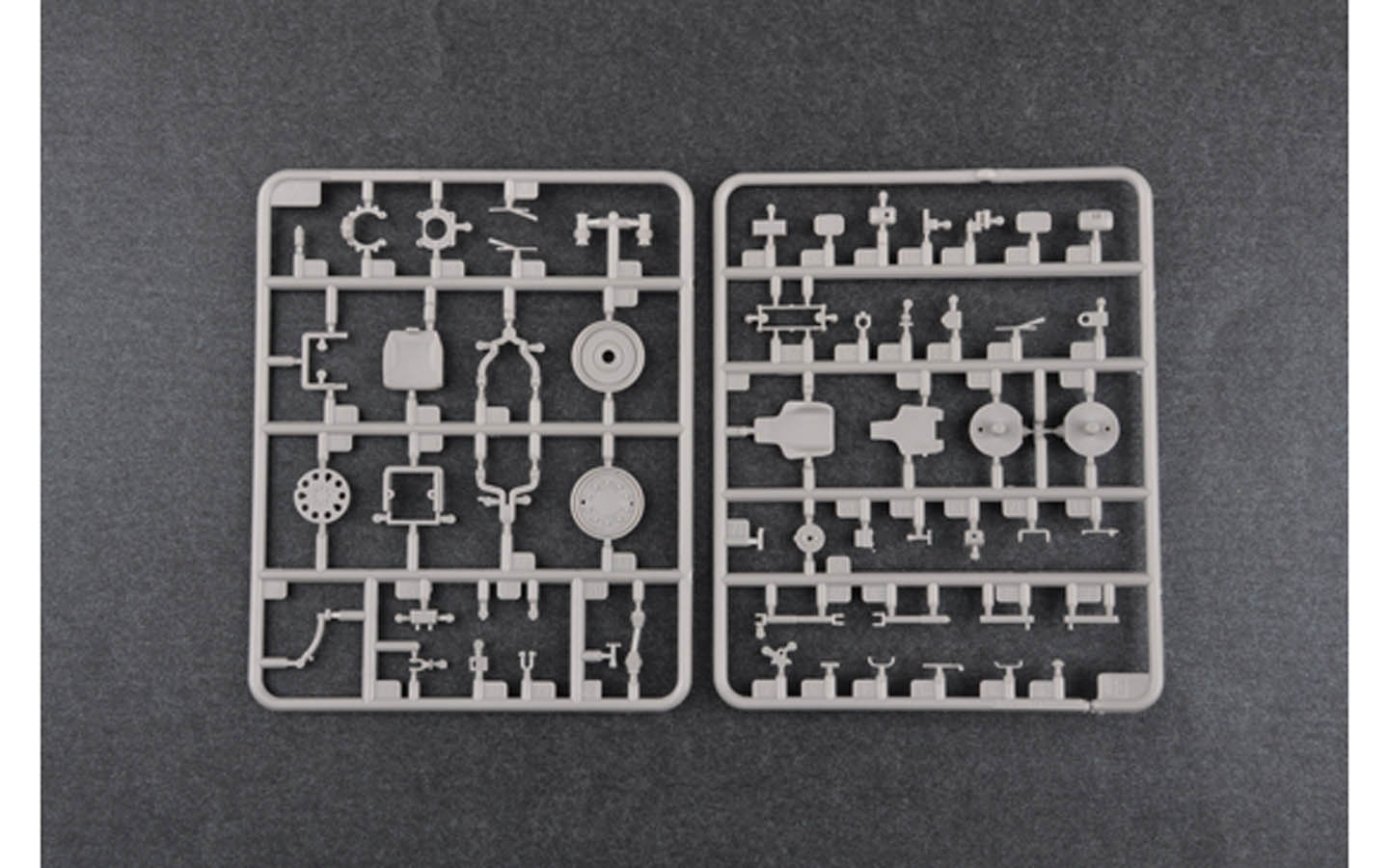 German Fennek LGS, German Version - Trumpeter 05534 | kingshobby.com