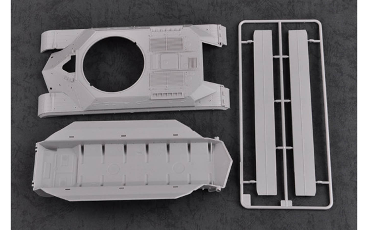 Soviet T-10M Heavy Tank - Trumpeter 05546 | kingshobby.com