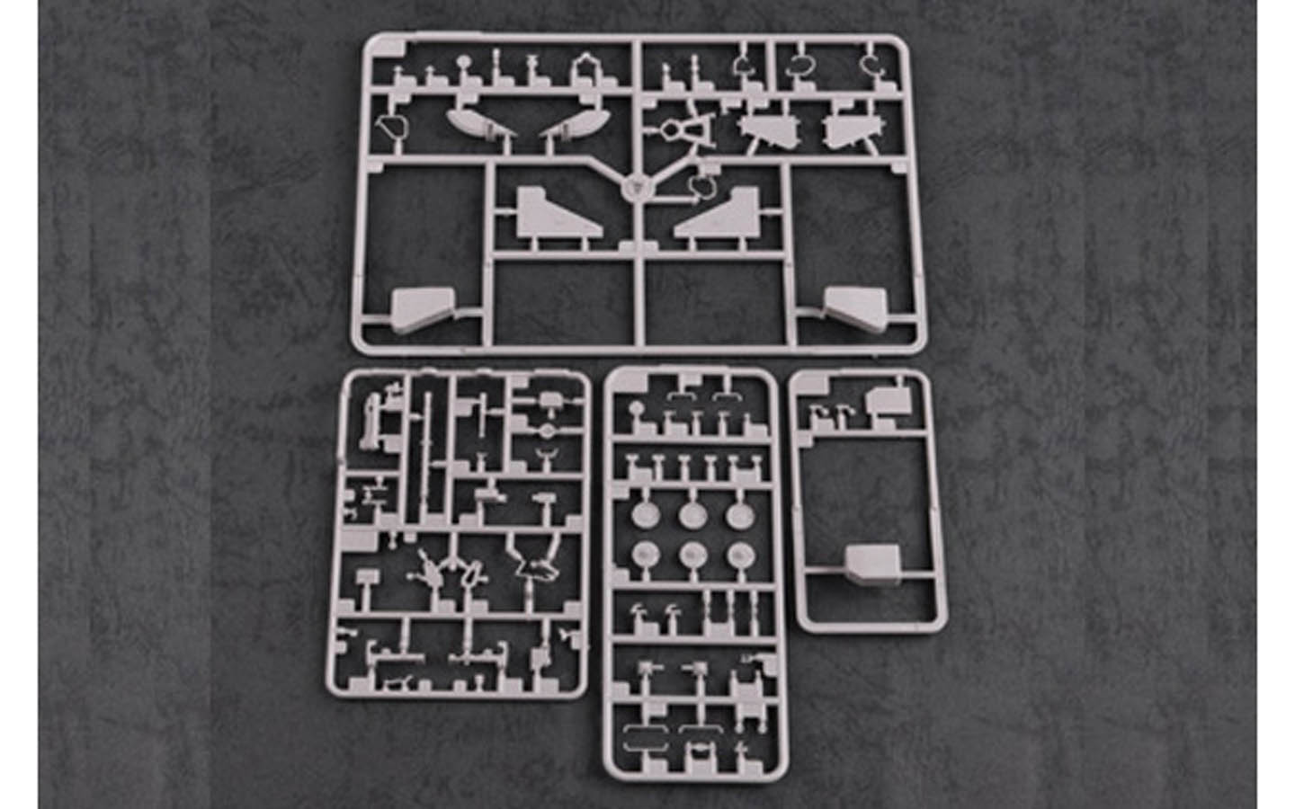 Soviet T-10M Heavy Tank - Trumpeter 05546 | kingshobby.com