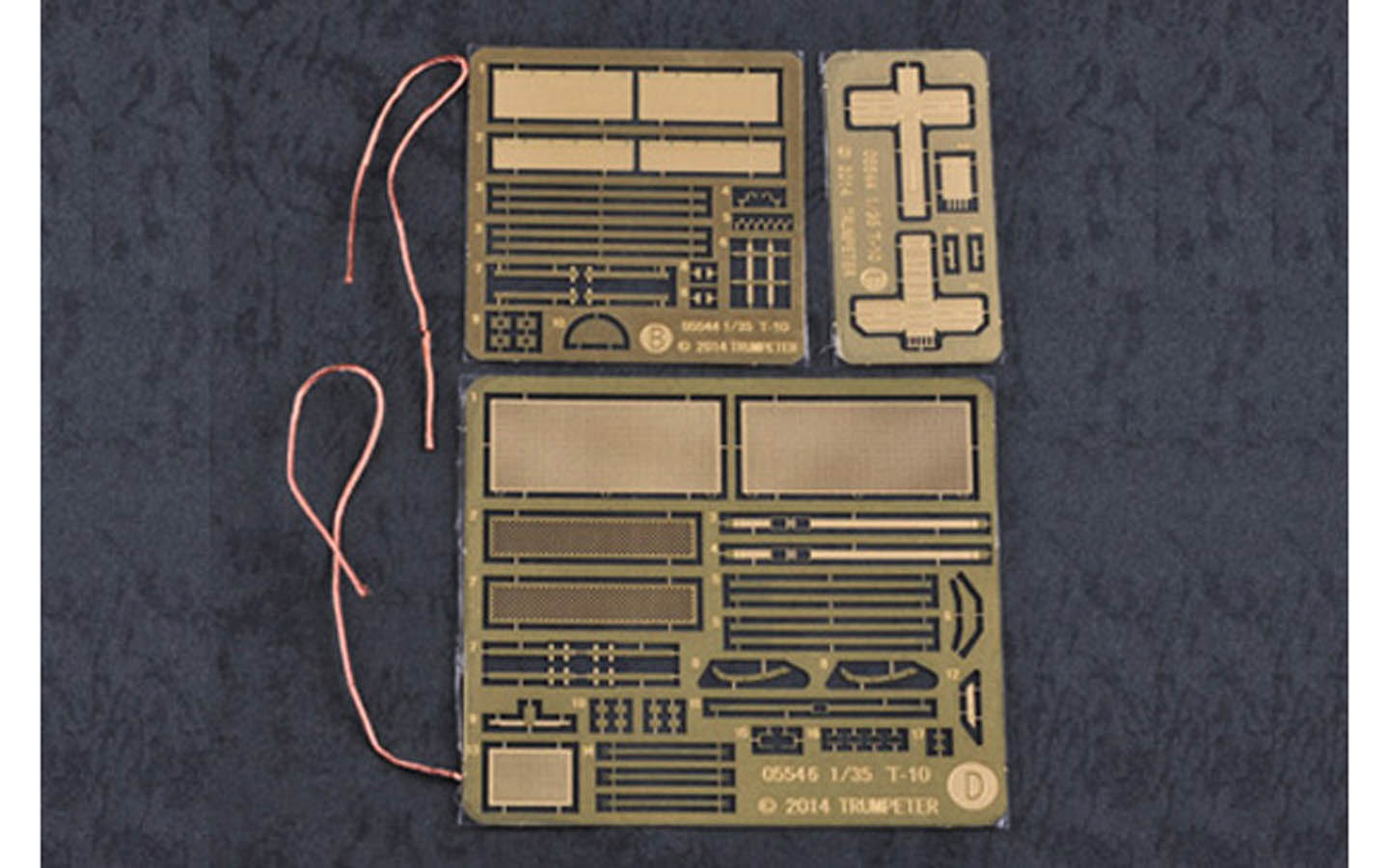 Soviet T-10M Heavy Tank - Trumpeter 05546 | kingshobby.com