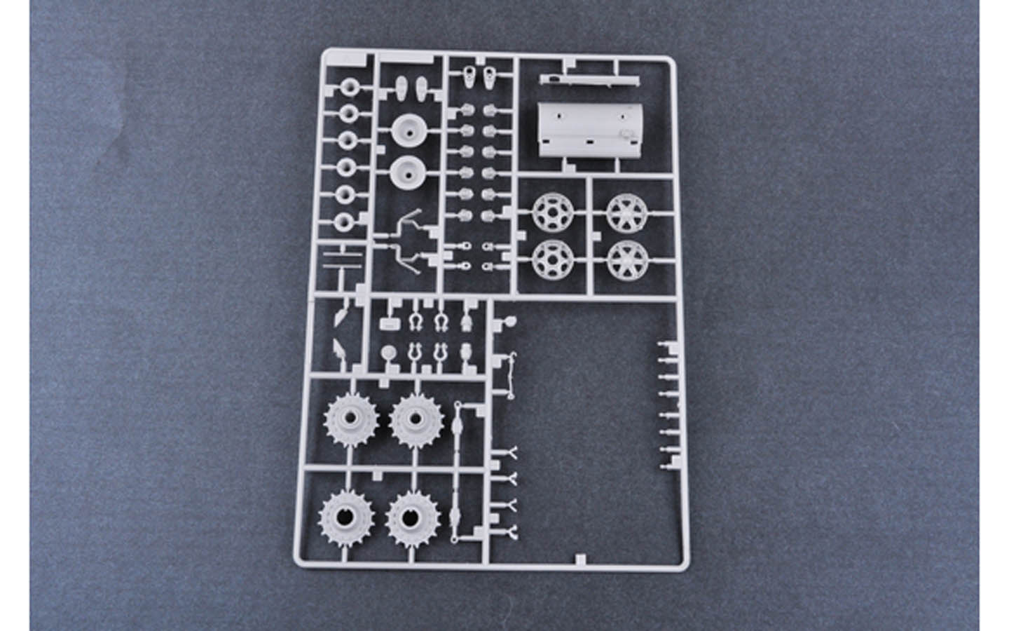 KV-5 Super Heavy Tank - Trumpeter 05552 | kingshobby.com