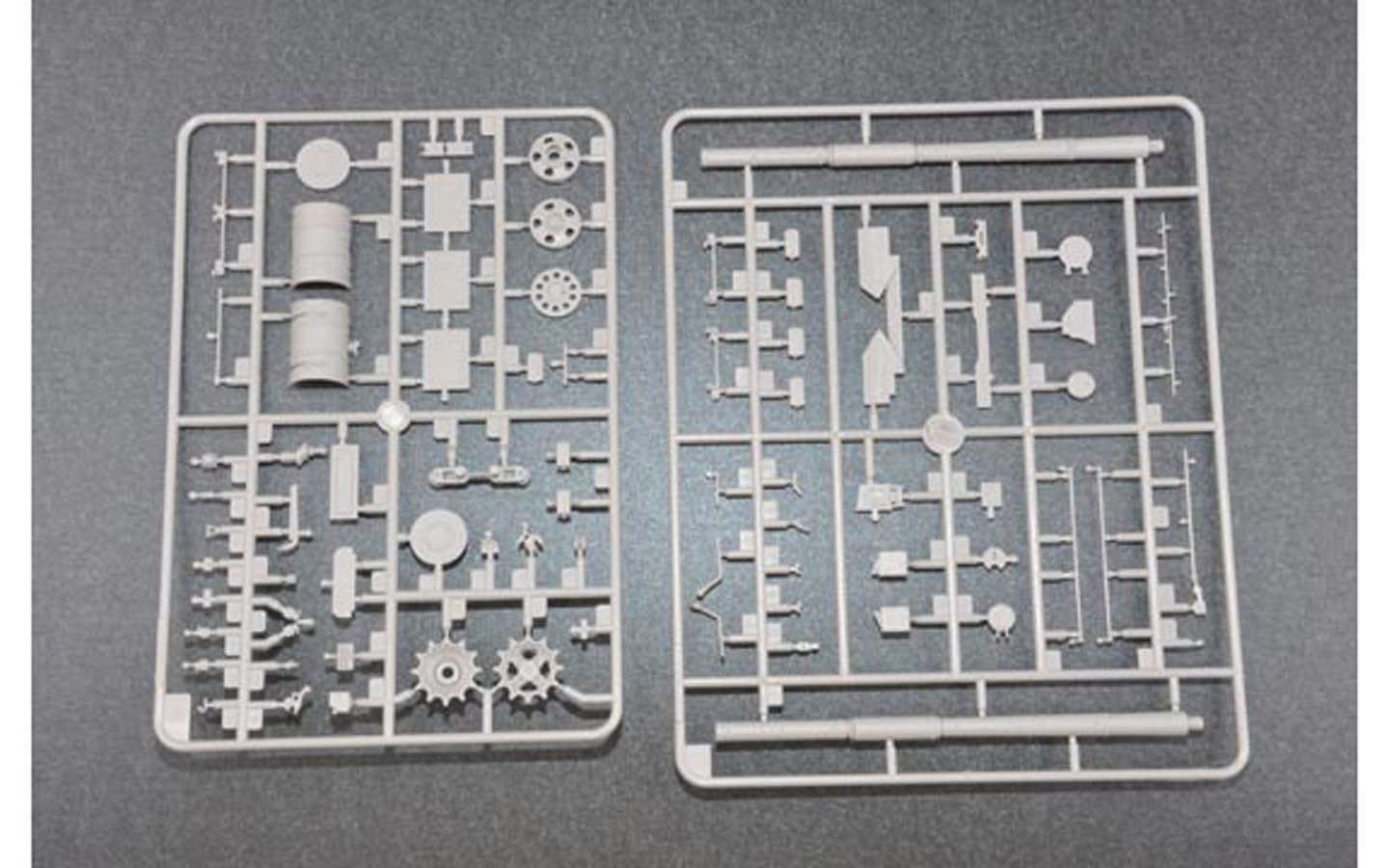 Russian T-90 MBT, Cast Turret - Trumpeter 05560 | kingshobby.com