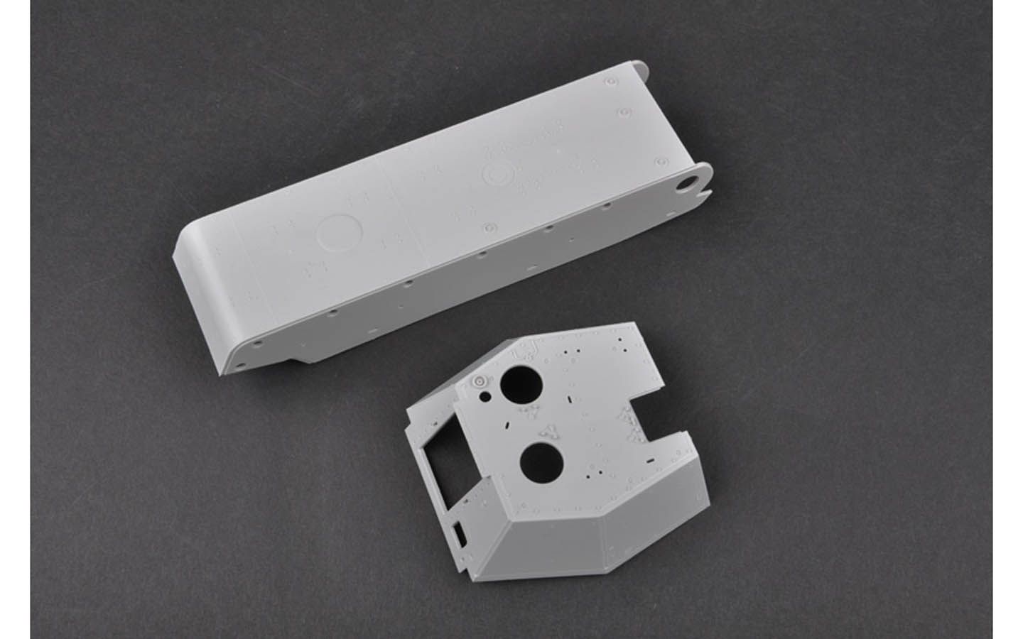 Soviet Su-152, Late Version - Trumpeter 05568 | kingshobby.com