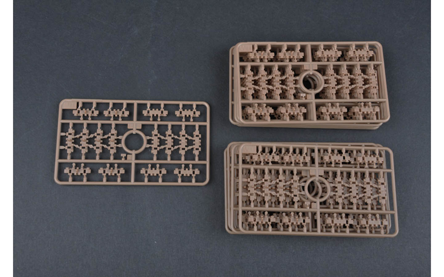 Soviet Su-152, Late Version - Trumpeter 05568 | kingshobby.com