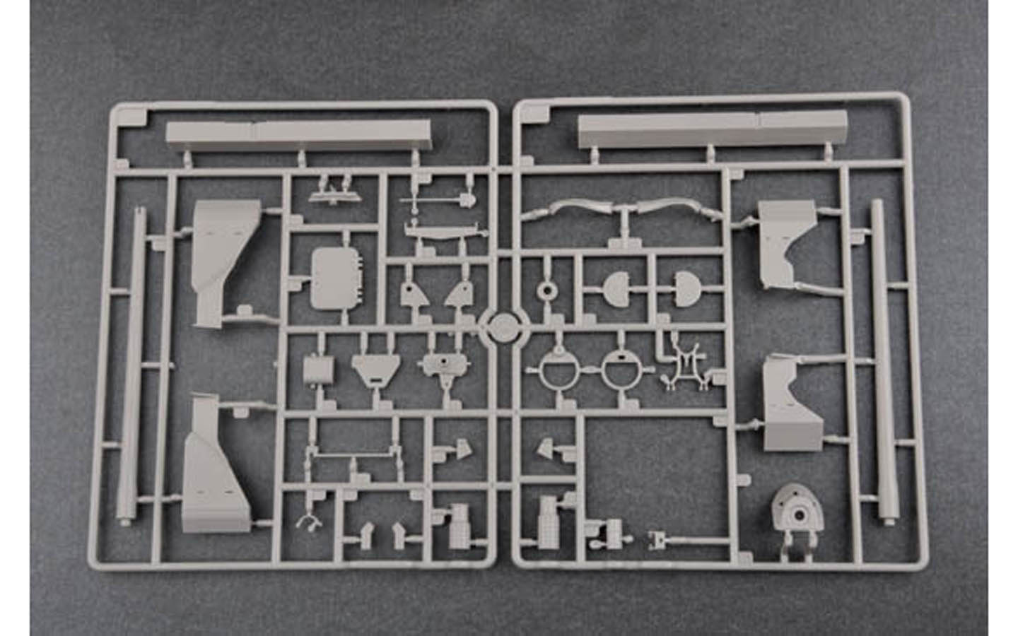 Soviet JS-7 Heavy Tank - Trumpeter 05586 | kingshobby.com
