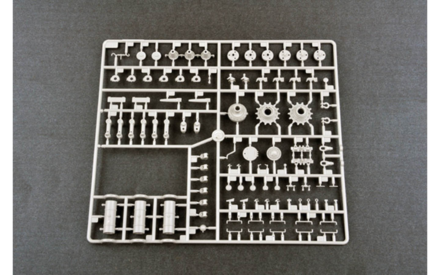 Soviet JS-2M Heavy Tank, Early - Trumpeter 05589 | kingshobby.com