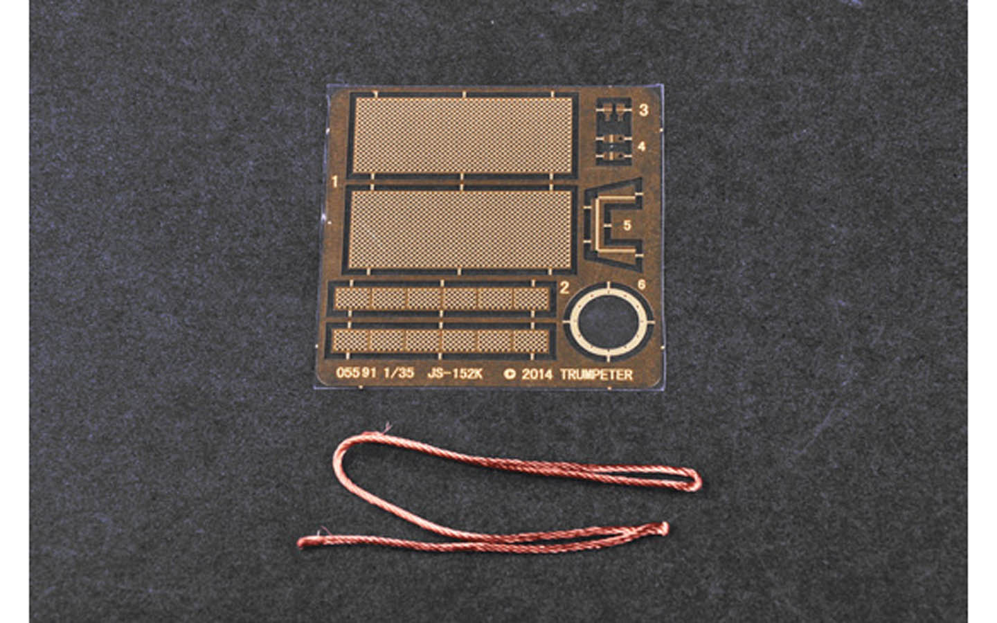 Soviet JSU-152K Armored Self-Propelled Gun - Trumpeter 05591 ...