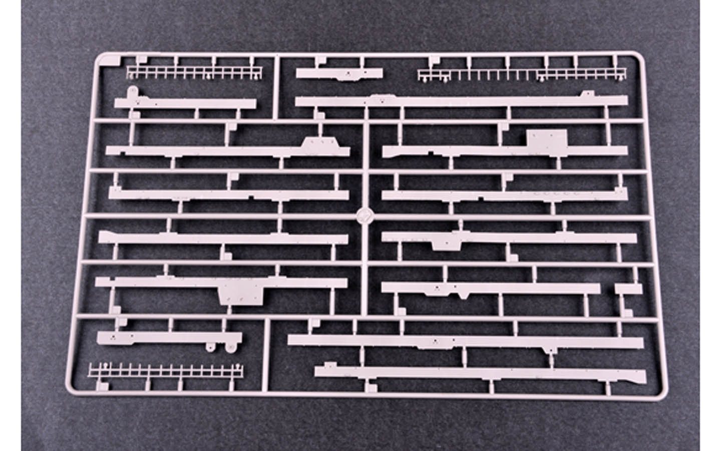 USS Iwo Jima LHD-7 - Trumpeter 05615 | kingshobby.com