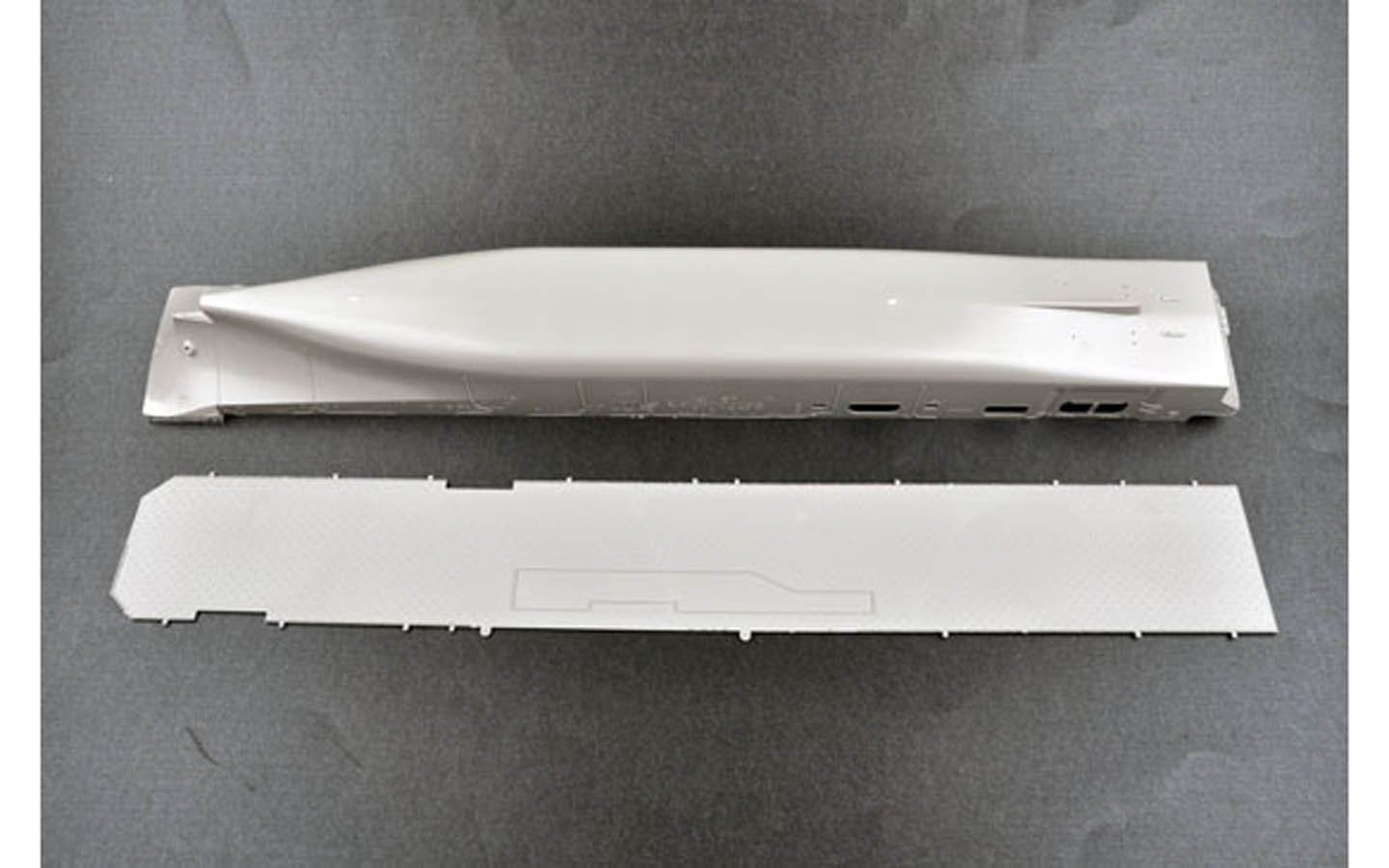 USS Iwo Jima LHD-7 - Trumpeter 05615 | kingshobby.com