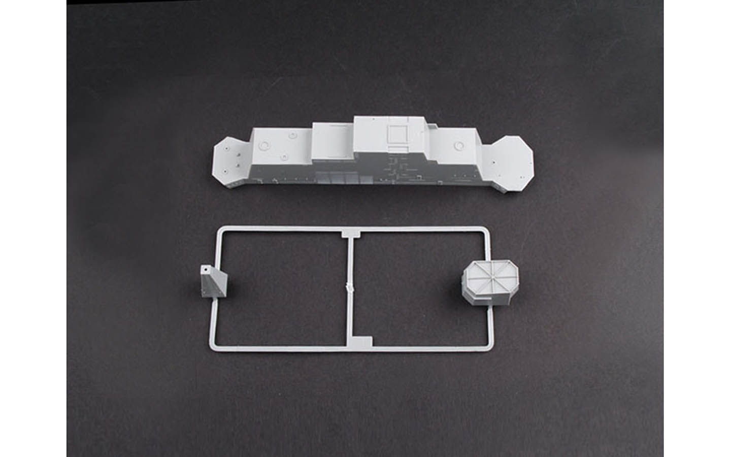 PLA Navy Aircraft Carrier - Trumpeter 05617 | kingshobby.com