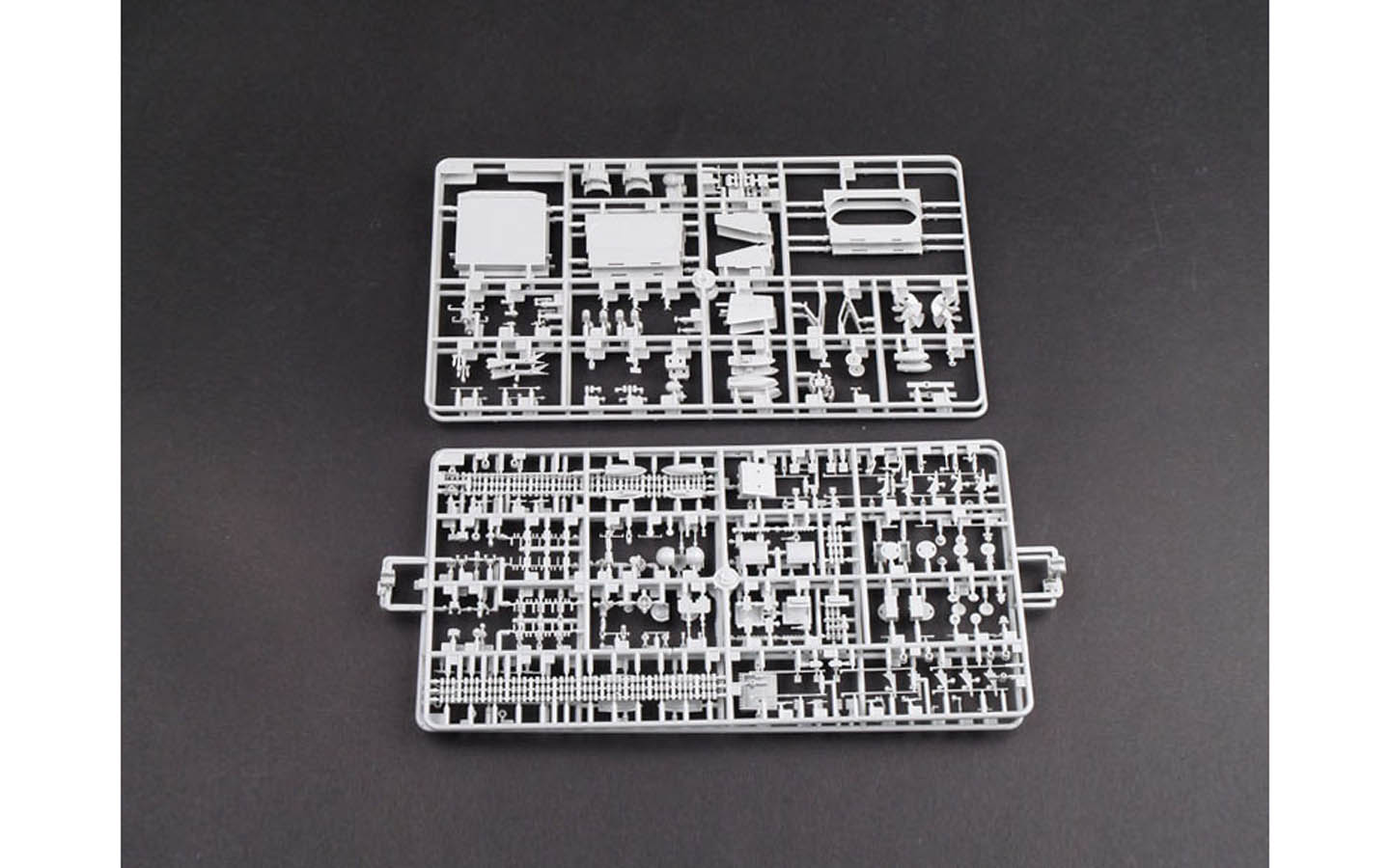 PLA Navy Aircraft Carrier - Trumpeter 05617 | kingshobby.com