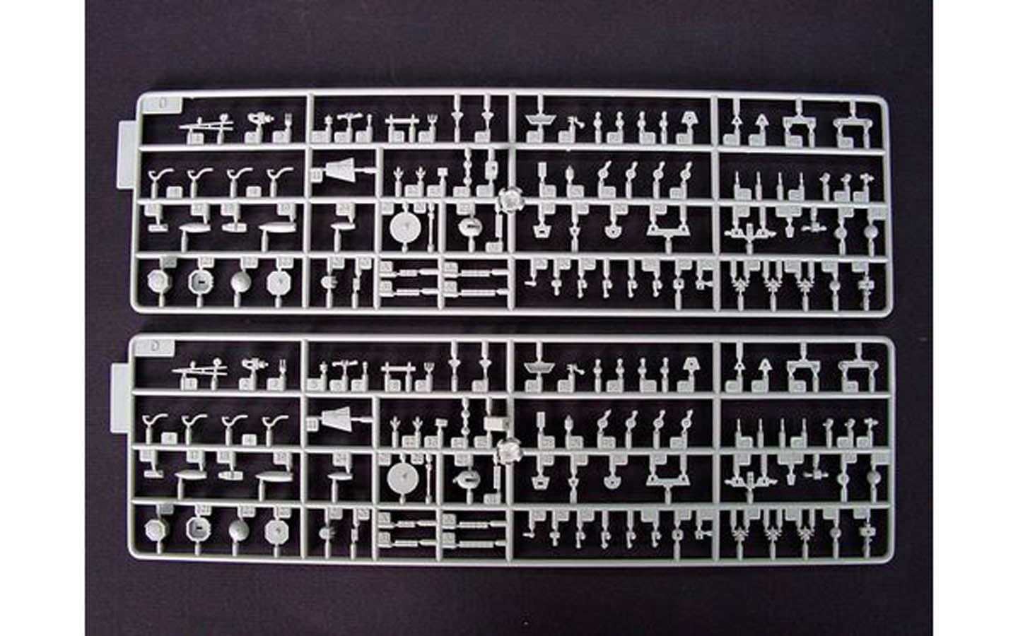 USSR Navy Kalinin Battle Cruiser - Trumpeter 05709 | kingshobby.com