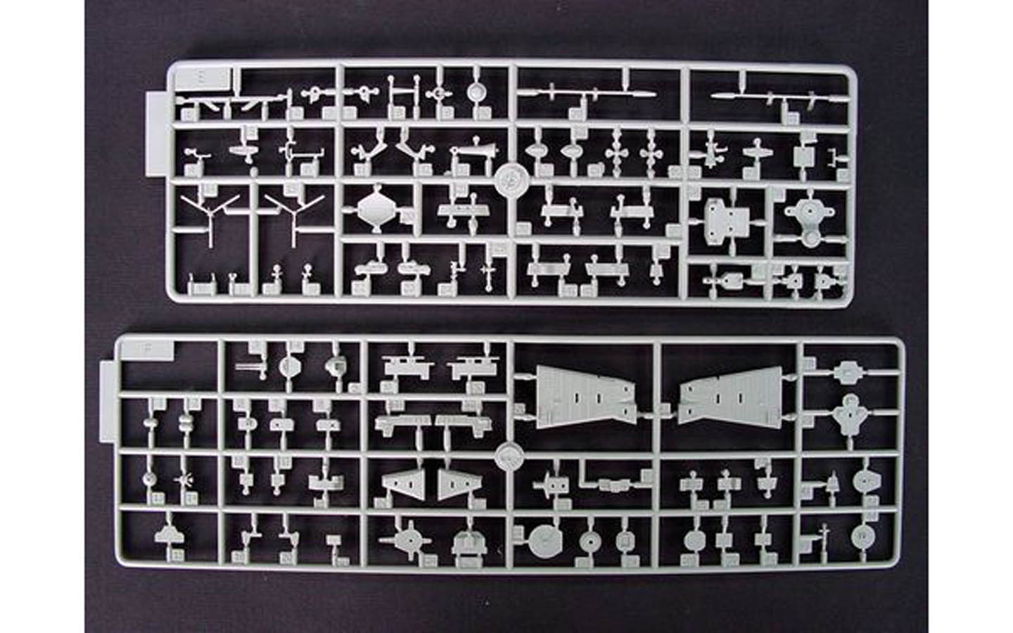 USSR Navy Kalinin Battle Cruiser - Trumpeter 05709 | kingshobby.com