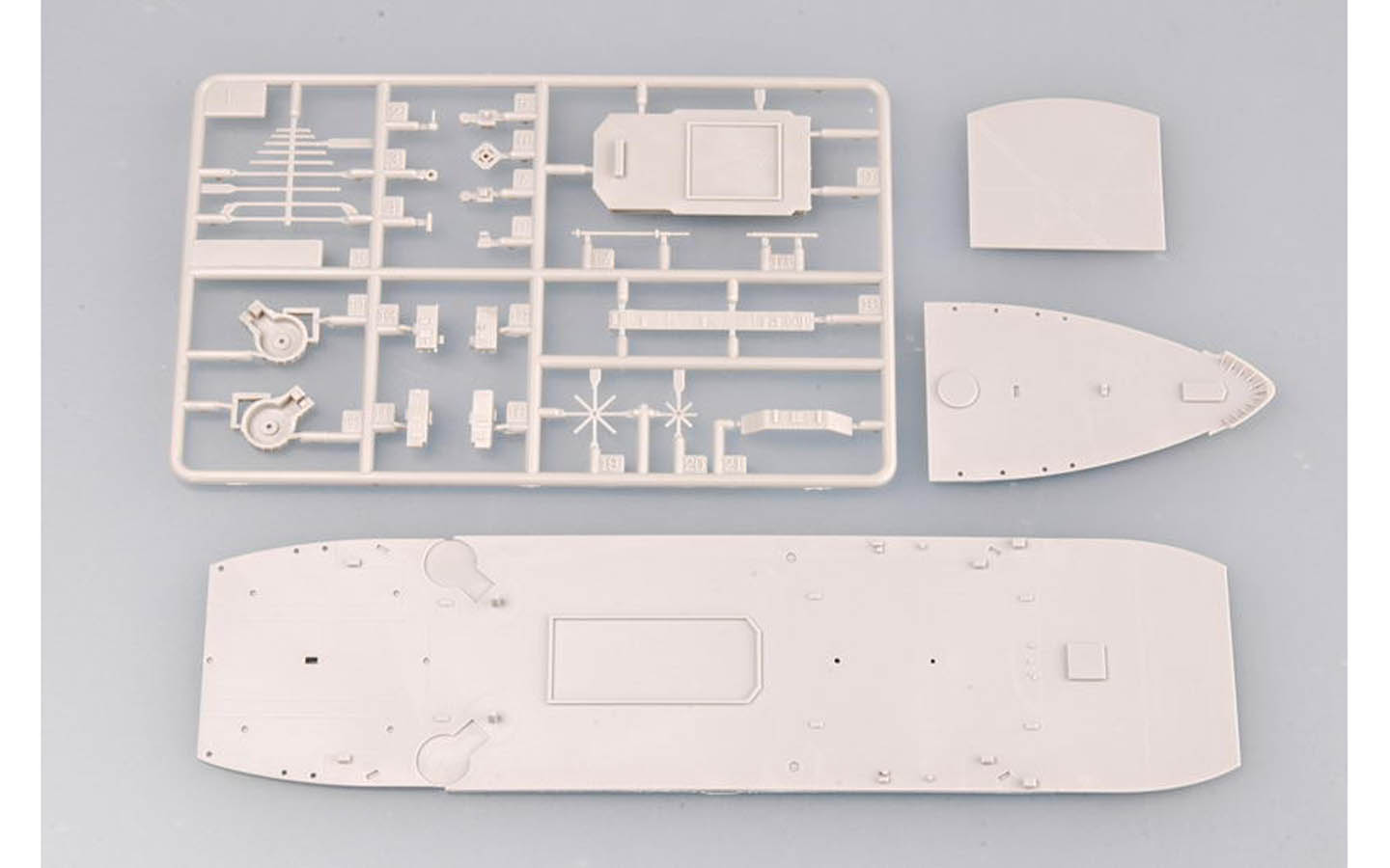 USS Blue Ridge LCC-19 1997 - Trumpeter 05715 | kingshobby.com