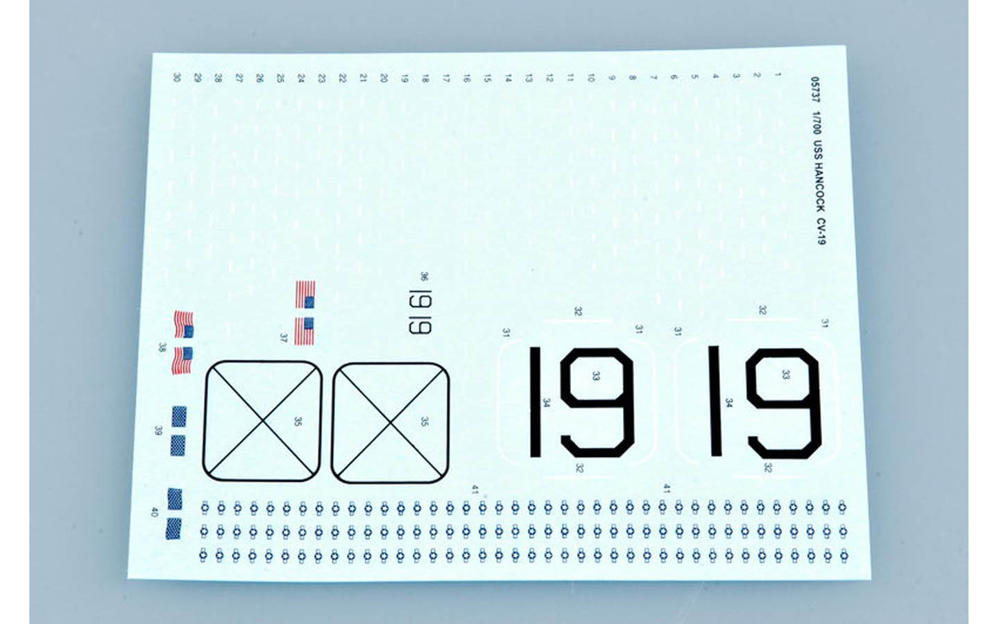 USS Hancock CV-19 - Trumpeter 05737 | kingshobby.com