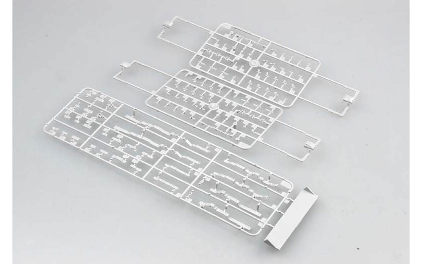 German Heavy Cruiser Prinz Eugen 1942 - Trumpeter 05766 | kingshobby.com