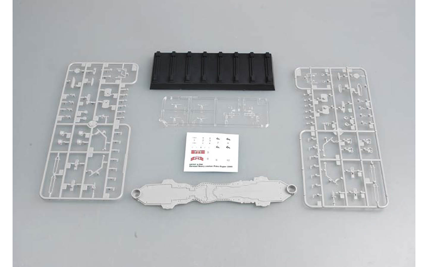 German Cruiser Prinz Eugen 1945 - Trumpeter 05767 | kingshobby.com