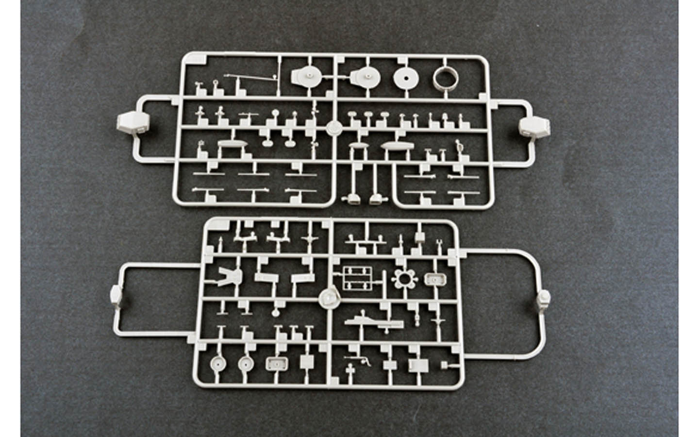 USS Tennessee BB-43 1941 - Trumpeter 05781 | kingshobby.com