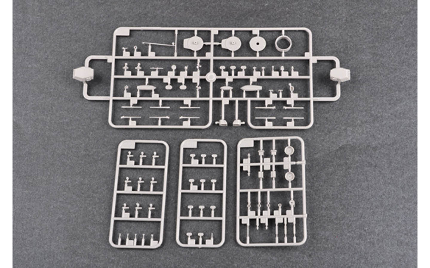 USS Tennessee BB-43 1944 - Trumpeter 05782 | kingshobby.com