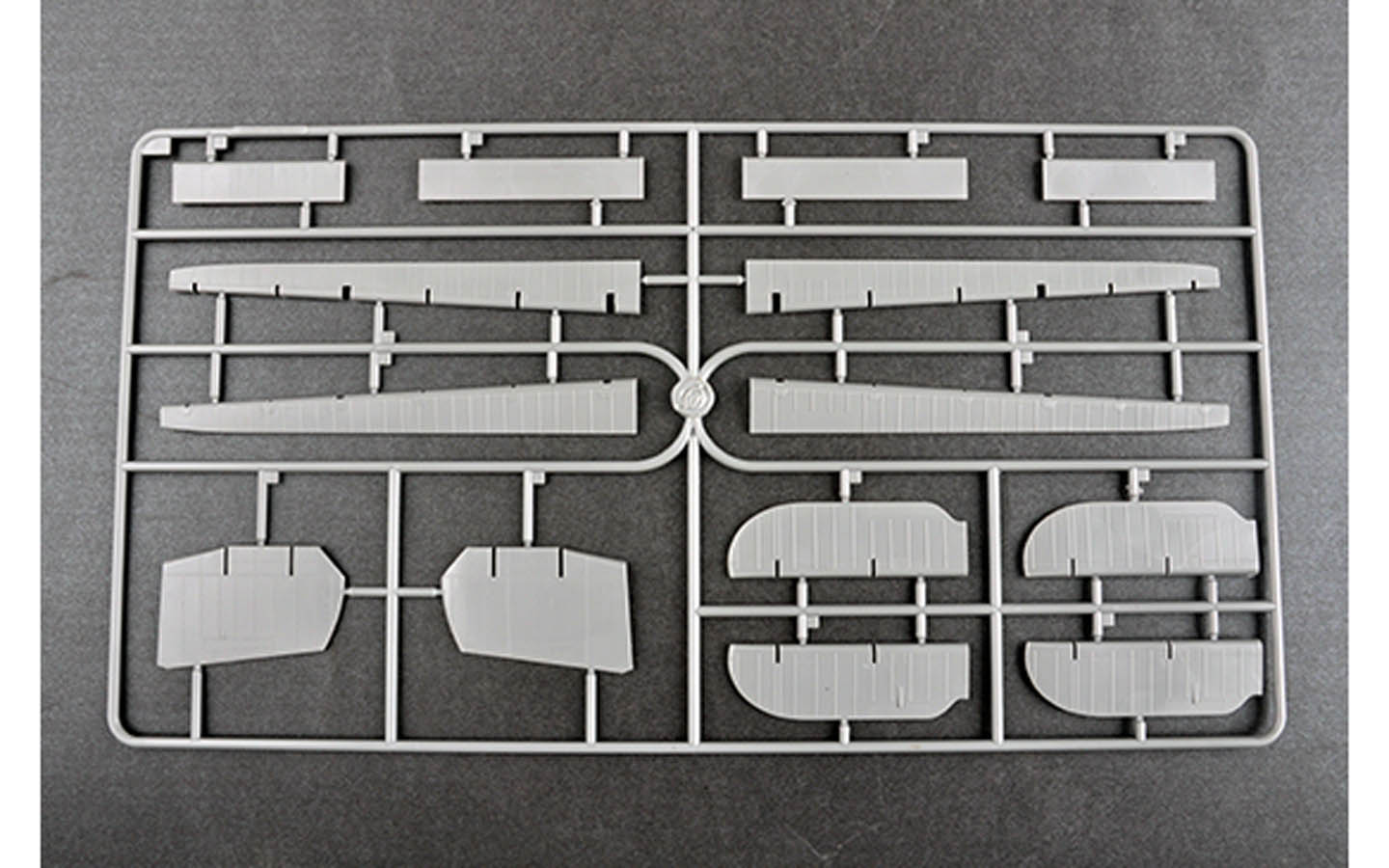 DC-3 CNAC - Trumpeter 05813 | kingshobby.com
