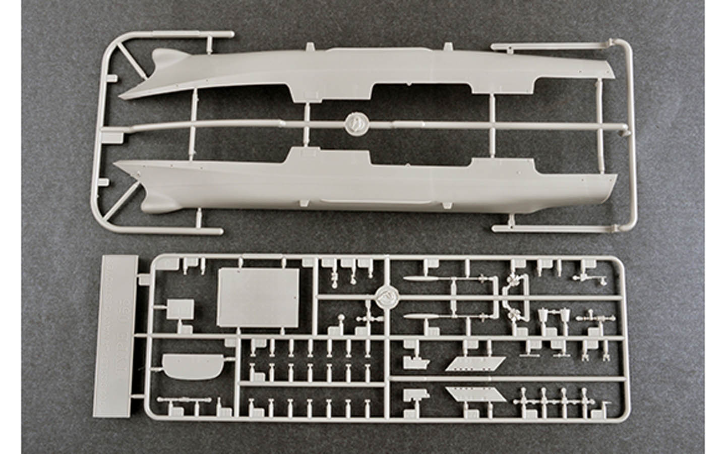 PLA Navy Type 055 Destroyer - Trumpeter 06729 | kingshobby.com