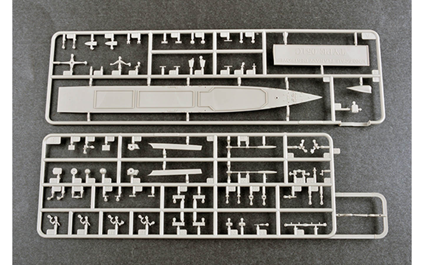 PLA Navy Type 051C Destroyer - Trumpeter 06731 | kingshobby.com