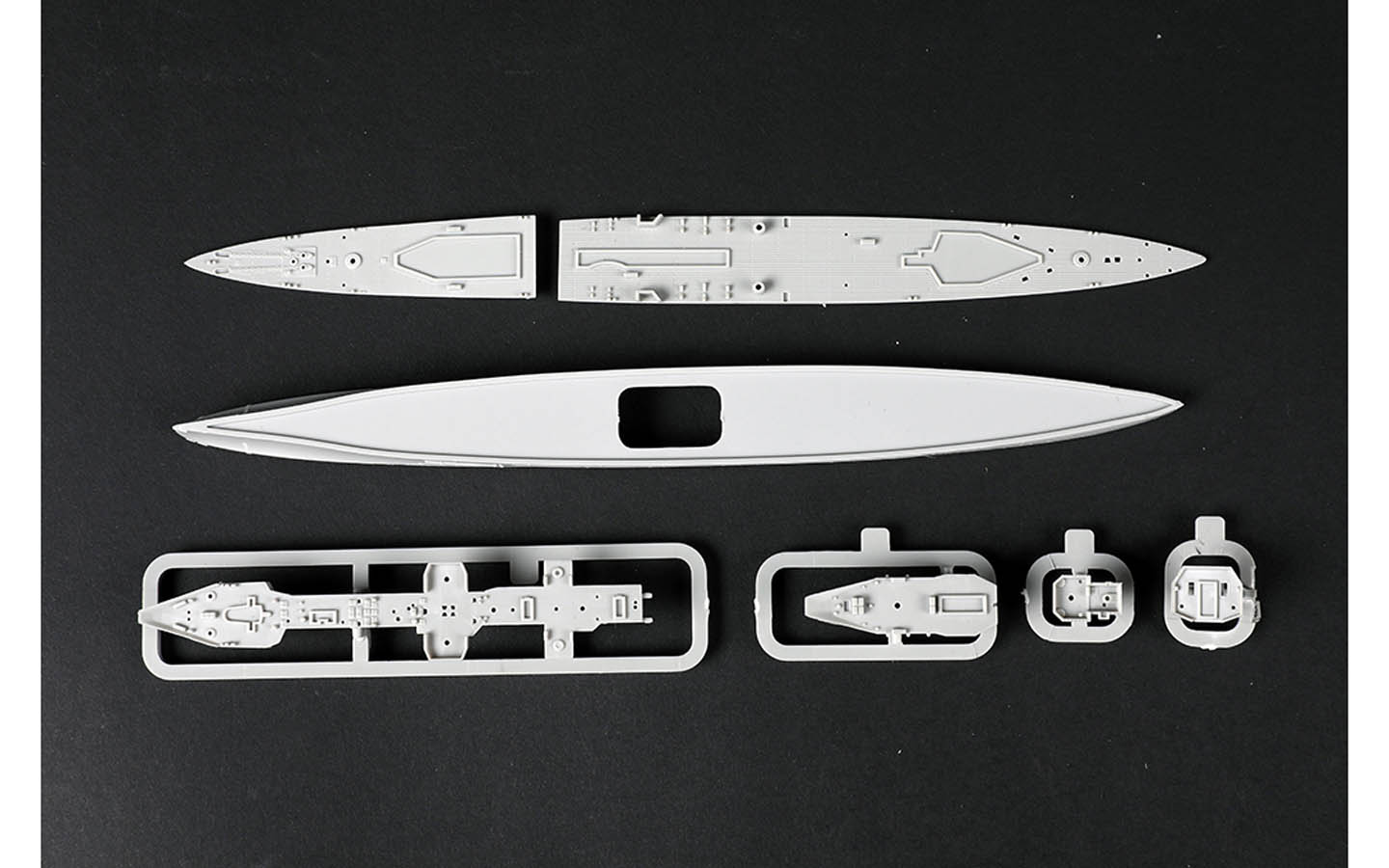 HMS Colombo - Trumpeter 06742 | kingshobby.com