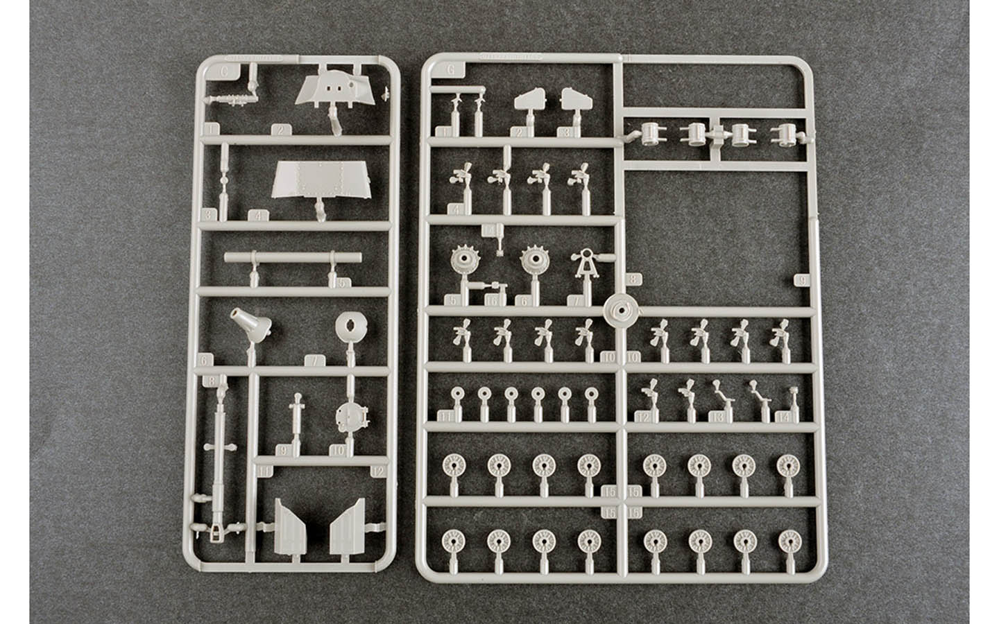 Soviet Object 268 Tank - Trumpeter 07155 | kingshobby.com