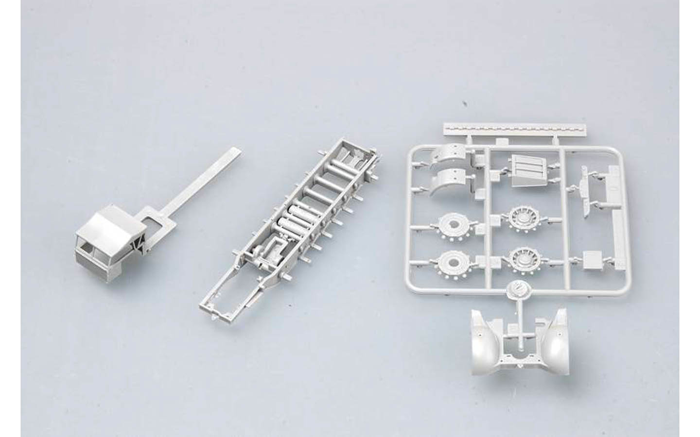 Sd.Kfz.9 and Sd.Ah.116, German 18 ton Heavy Half-Track and Tank ...