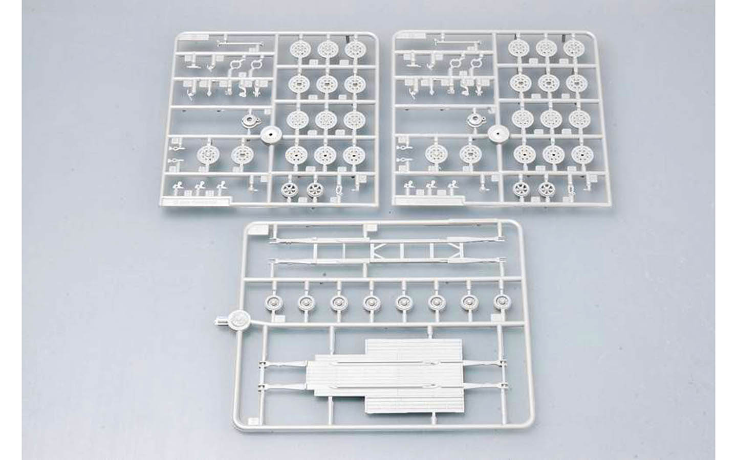 Sd.Kfz.9 and Sd.Ah.116, German 18 ton Heavy Half-Track and Tank ...