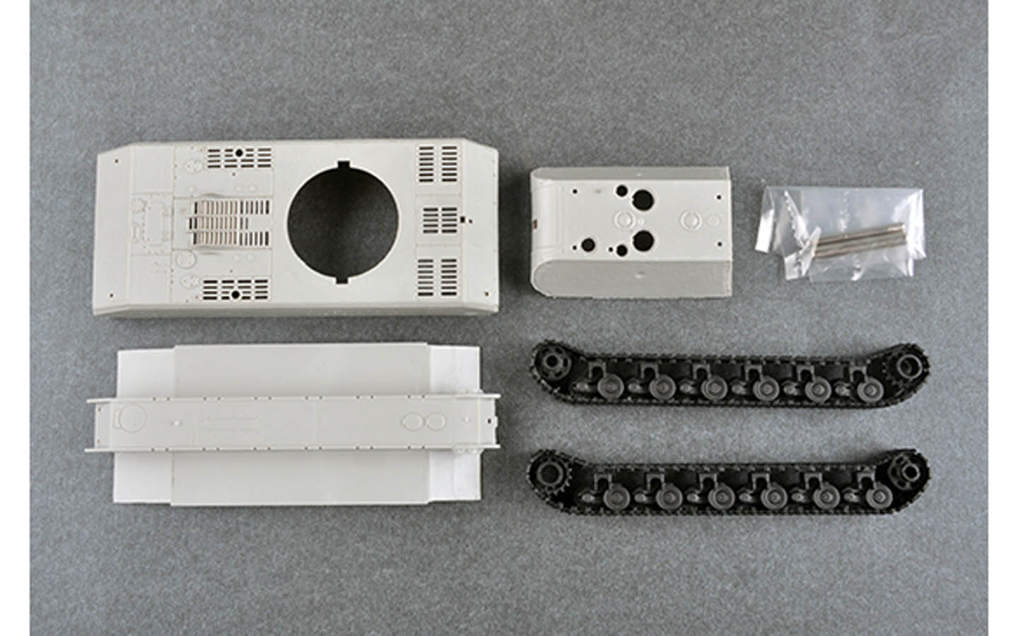 Pz.Kpfw. VIII Maus Tank - Trumpeter 07446 | kingshobby.com