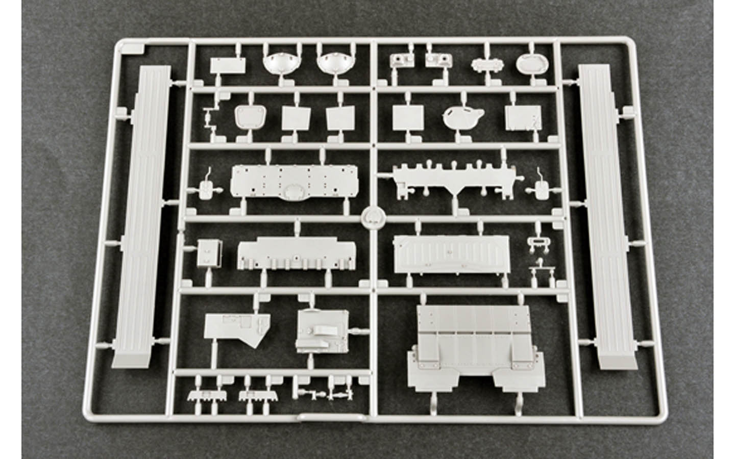 Russian BMPT-72 Terminator-2 - Trumpeter 09515 | kingshobby.com