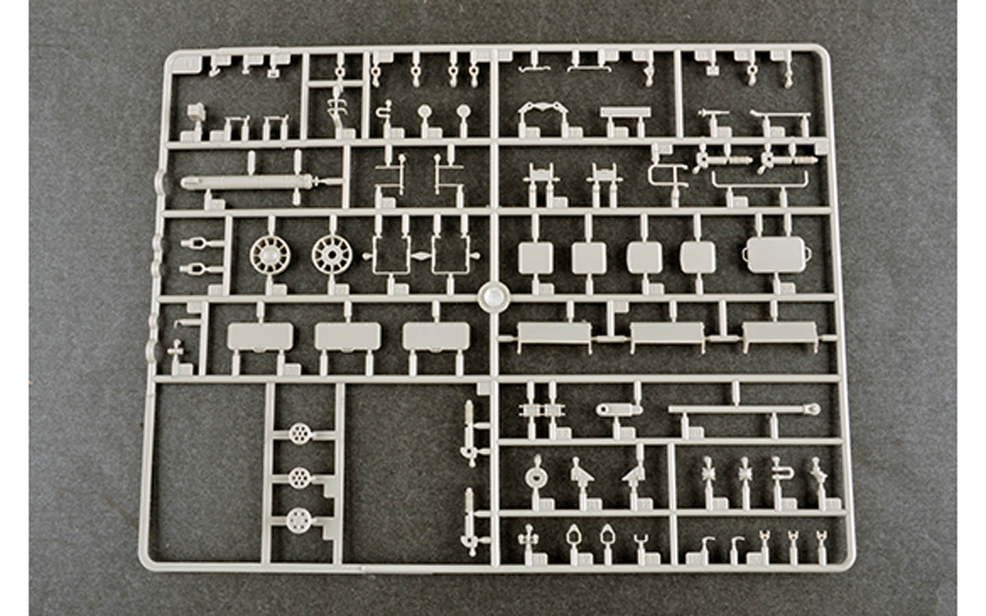 Russian S-300V 9A85 SAM - Trumpeter 09521 | kingshobby.com