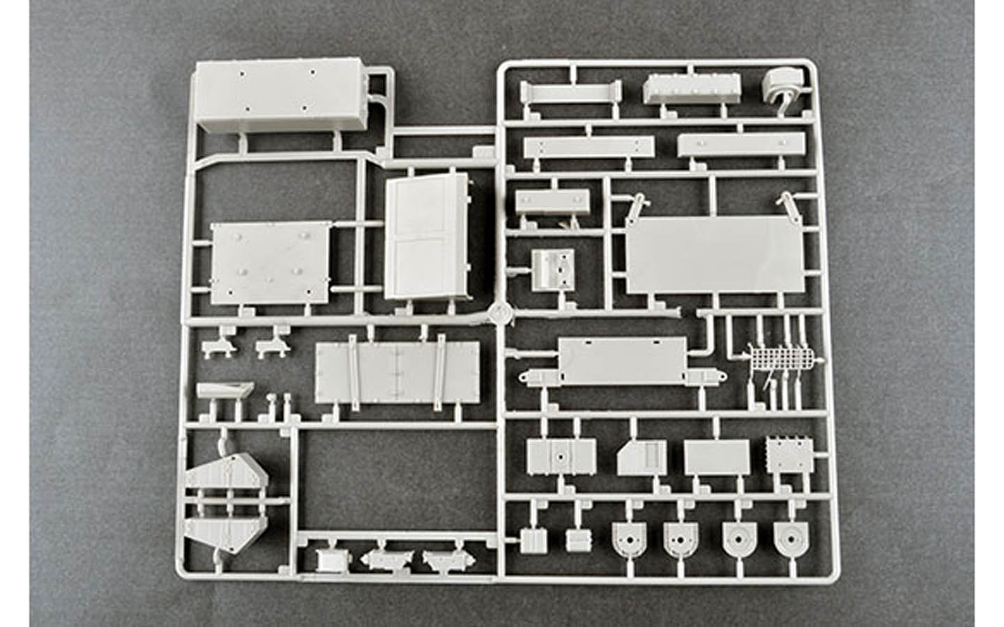 Russian S-300V 9S32 Radar - Trumpeter 09522 | kingshobby.com