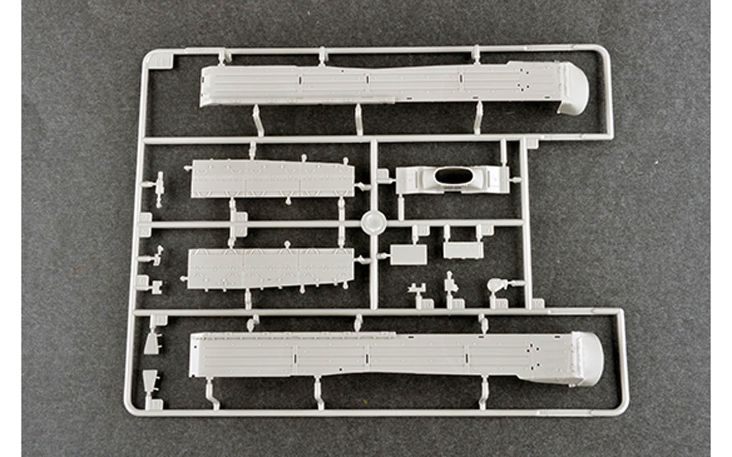 Russian T-80UM1 MBT - Trumpeter 09526 | kingshobby.com