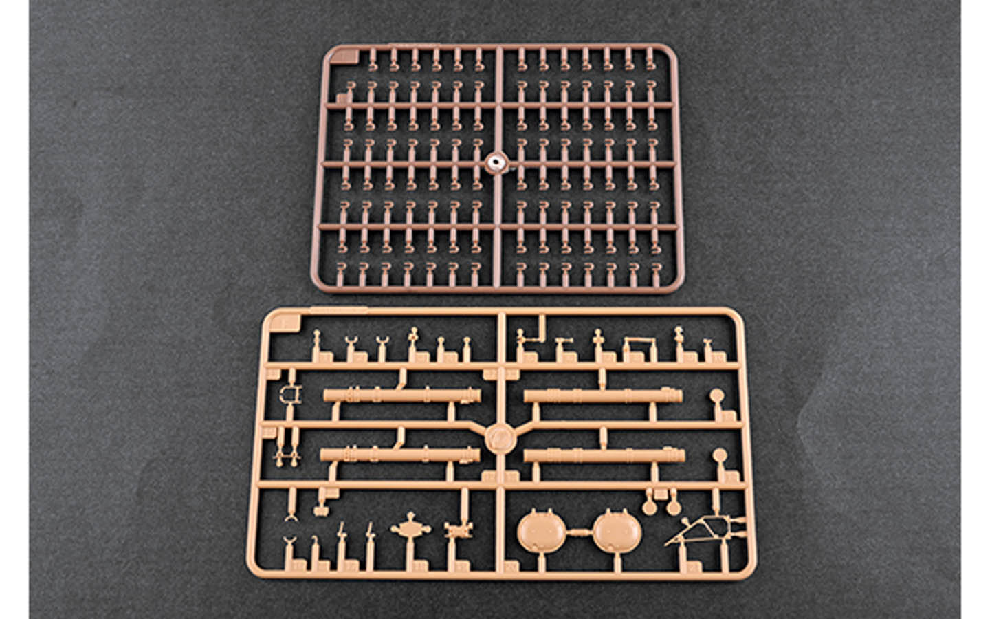 Russian 9P157-2 Khrizantema-S Anti-Tank System - Trumpeter 09551 ...