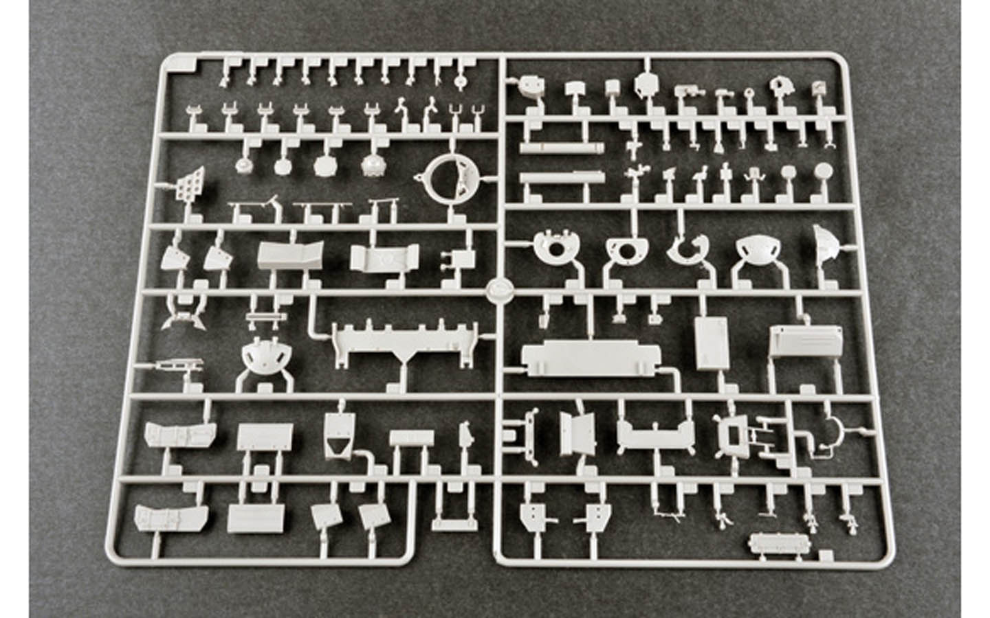 Russian T-72B1 MBT with Kontakt-1 Reactive Armor - Trumpeter 09555 ...