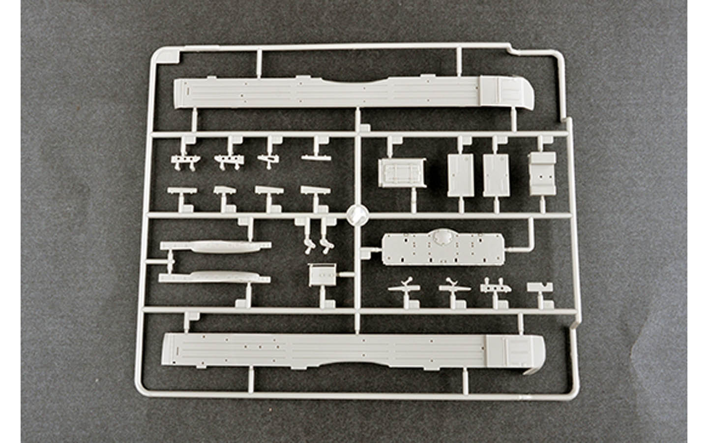 Russian T-72B3 MBT Model 2016 - Trumpeter 09561 | kingshobby.com