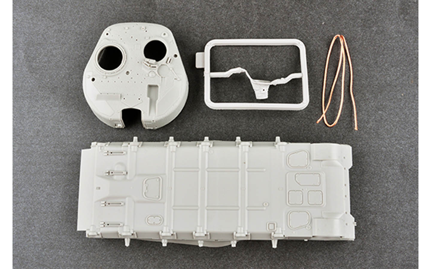 Russian T-80UK MBT - Trumpeter 09578 | kingshobby.com