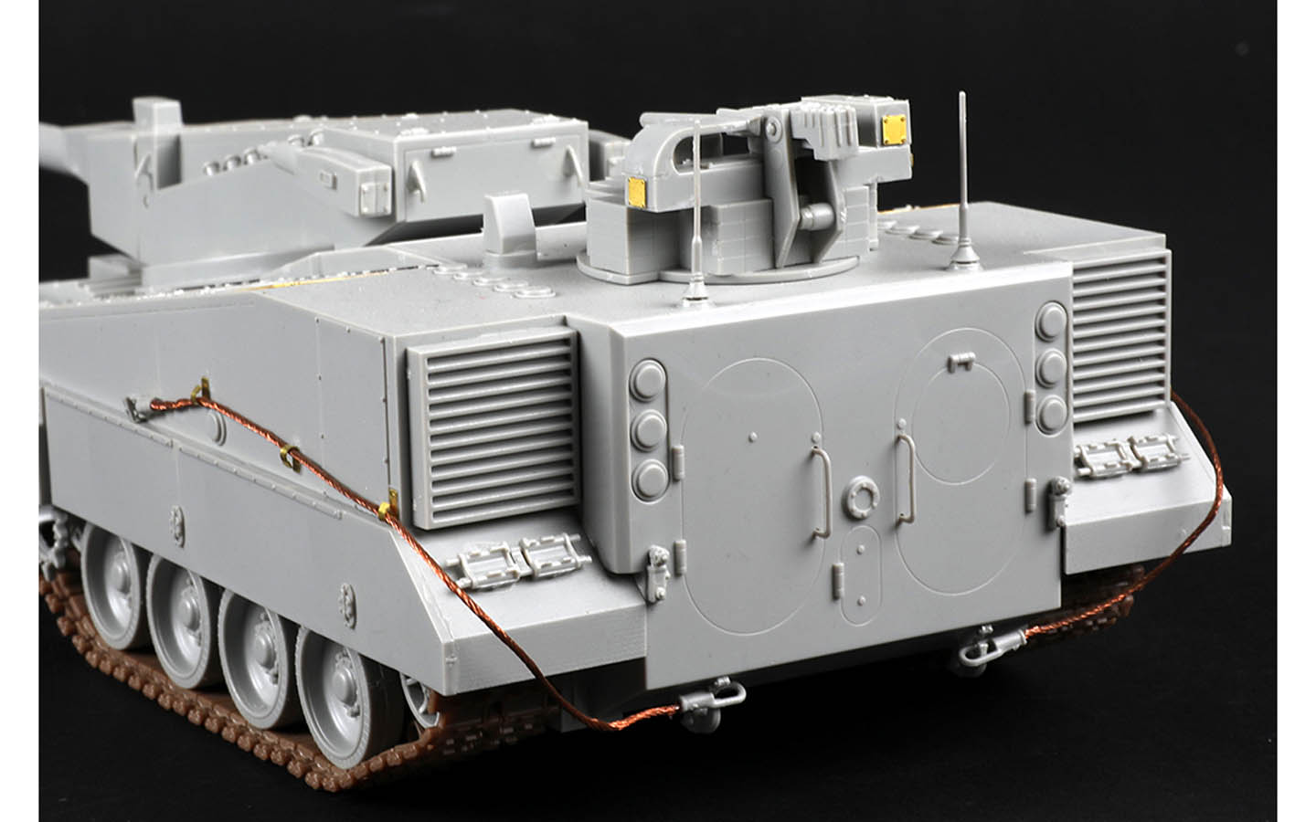 Soviet Object 490B Tank - Trumpeter 09598 | kingshobby.com